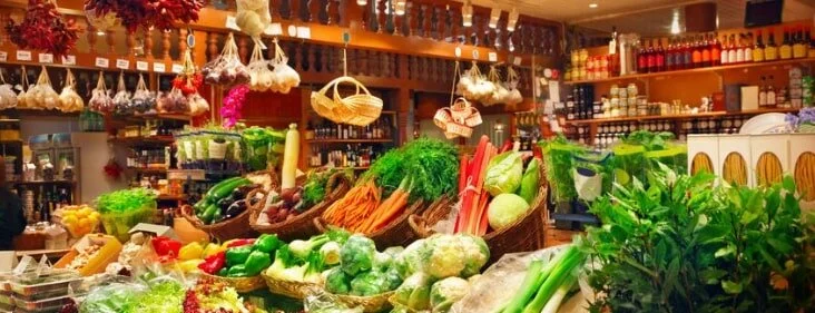 8 Produce Display Ideas that Boost Traffic and Sales — Hitchcock Farms
