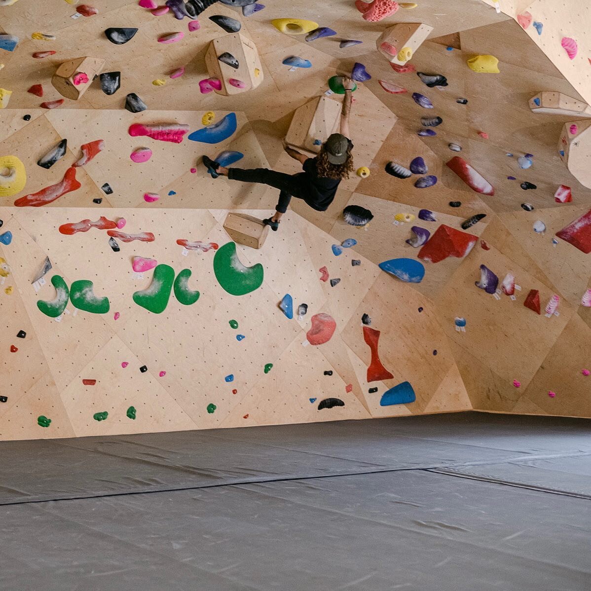 Stone Climbing I Your Bridge to the Mountains