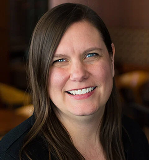 Darcy Betts — Ohlinger Studios