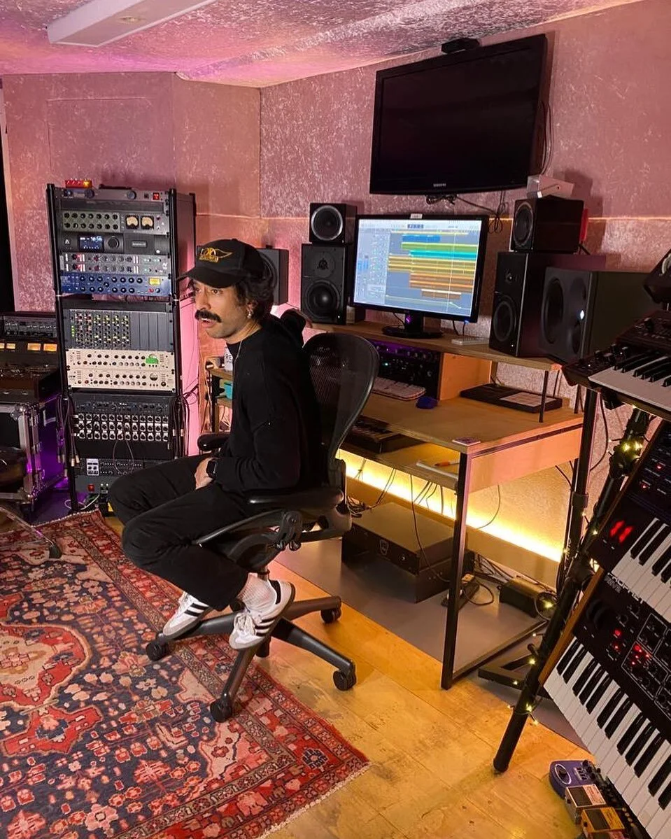 INFO — REX STUDIO