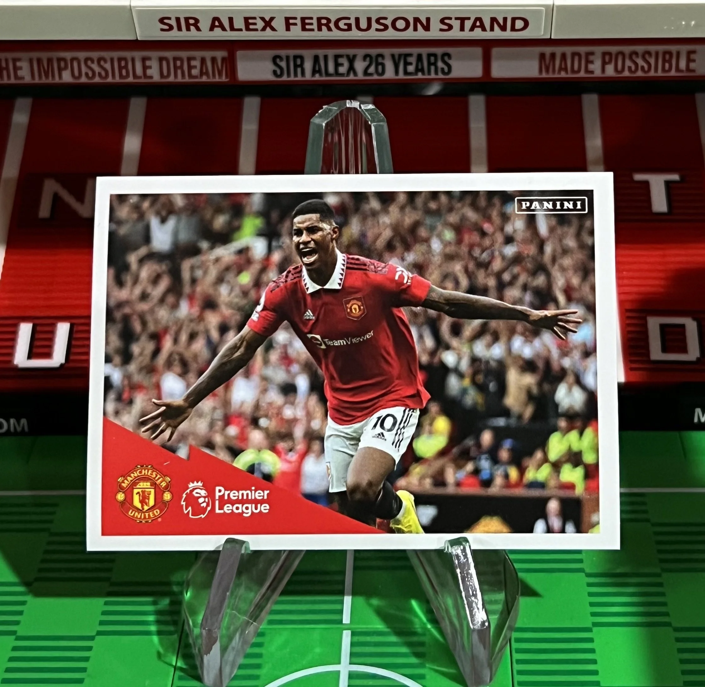 Collecting Soccer Cards For Beginners - Autonomously Driving