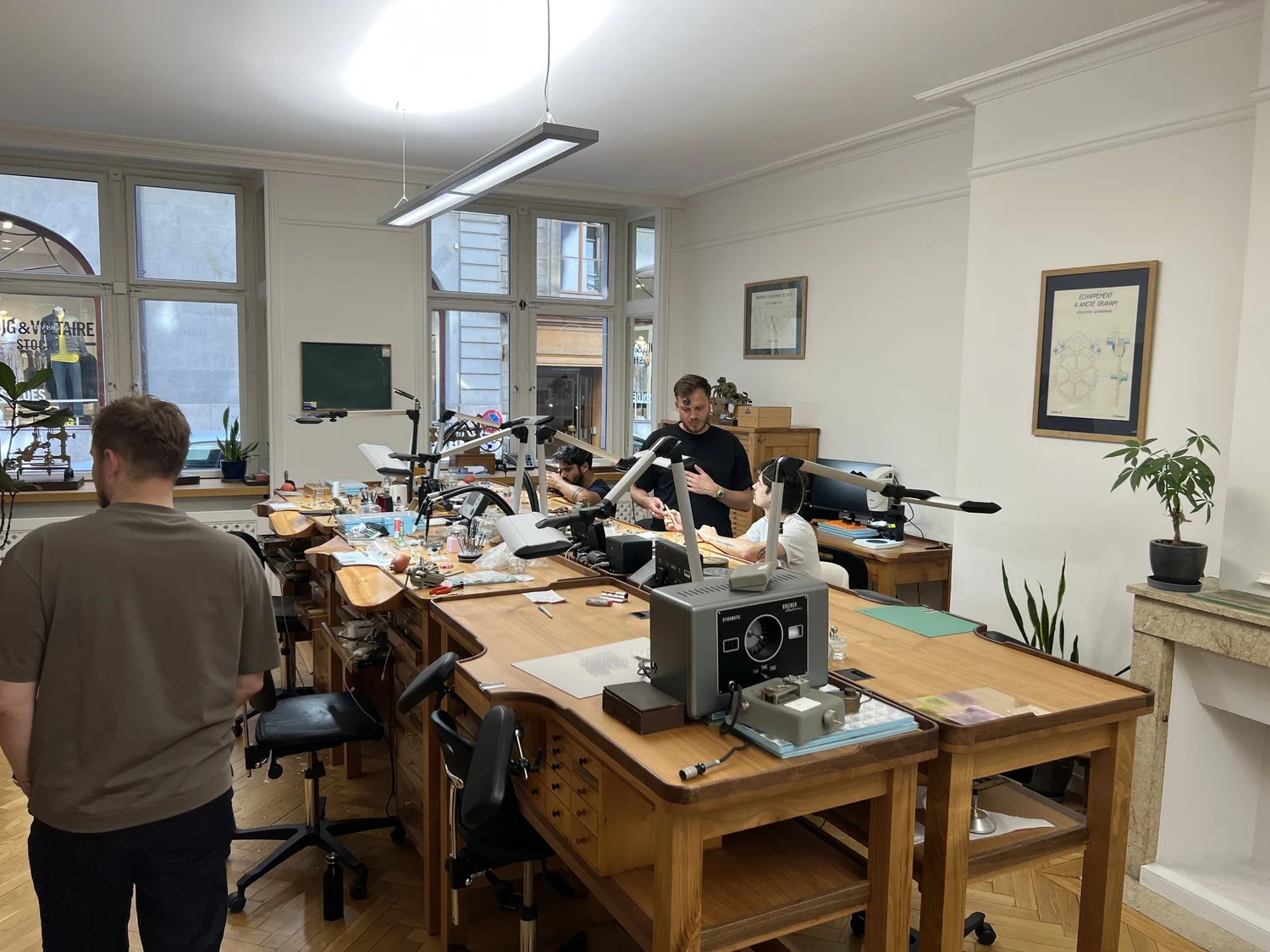 Watchmaker & Workshop visits — Independent in Time