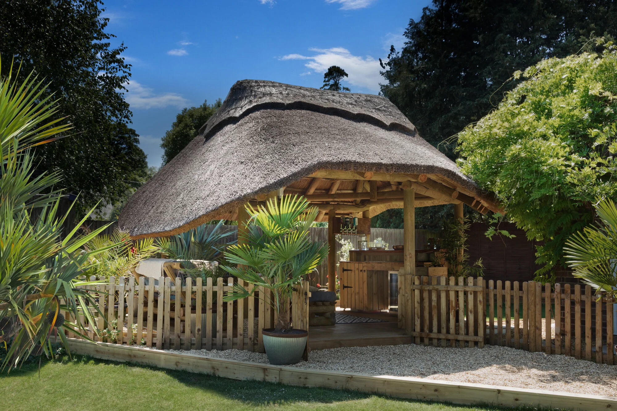 Thatched Roof Garden Buildings | Fasci Garden