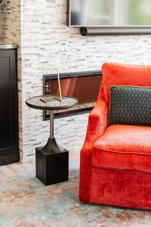 Bold Home Transformation in Cedar Rapids, Iowa