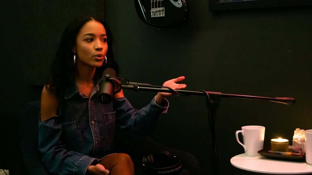 Erinn Westbrook Glee