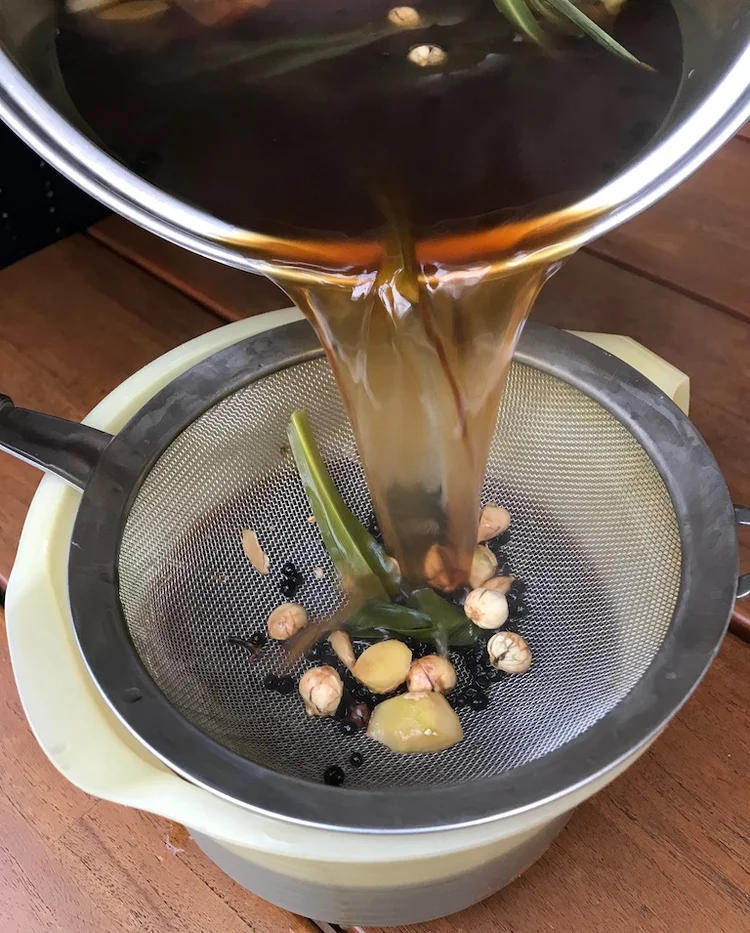 How to Make Authentic Indonesian Ginger Tea - Wedang Jahe — A Journey ...