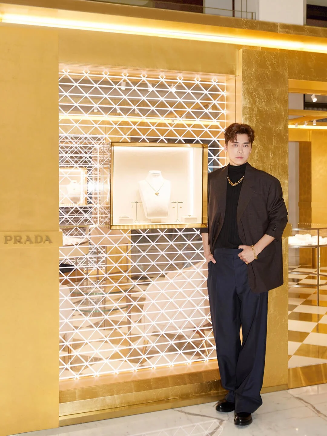 Prada Triangolo限时店闪耀亮相北京SKP — Amazedaily