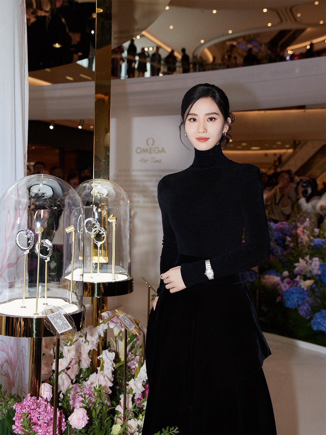共赴时光的奇境，欧米茄“她的时光”女士腕表展亮相上海 — Amazedaily
