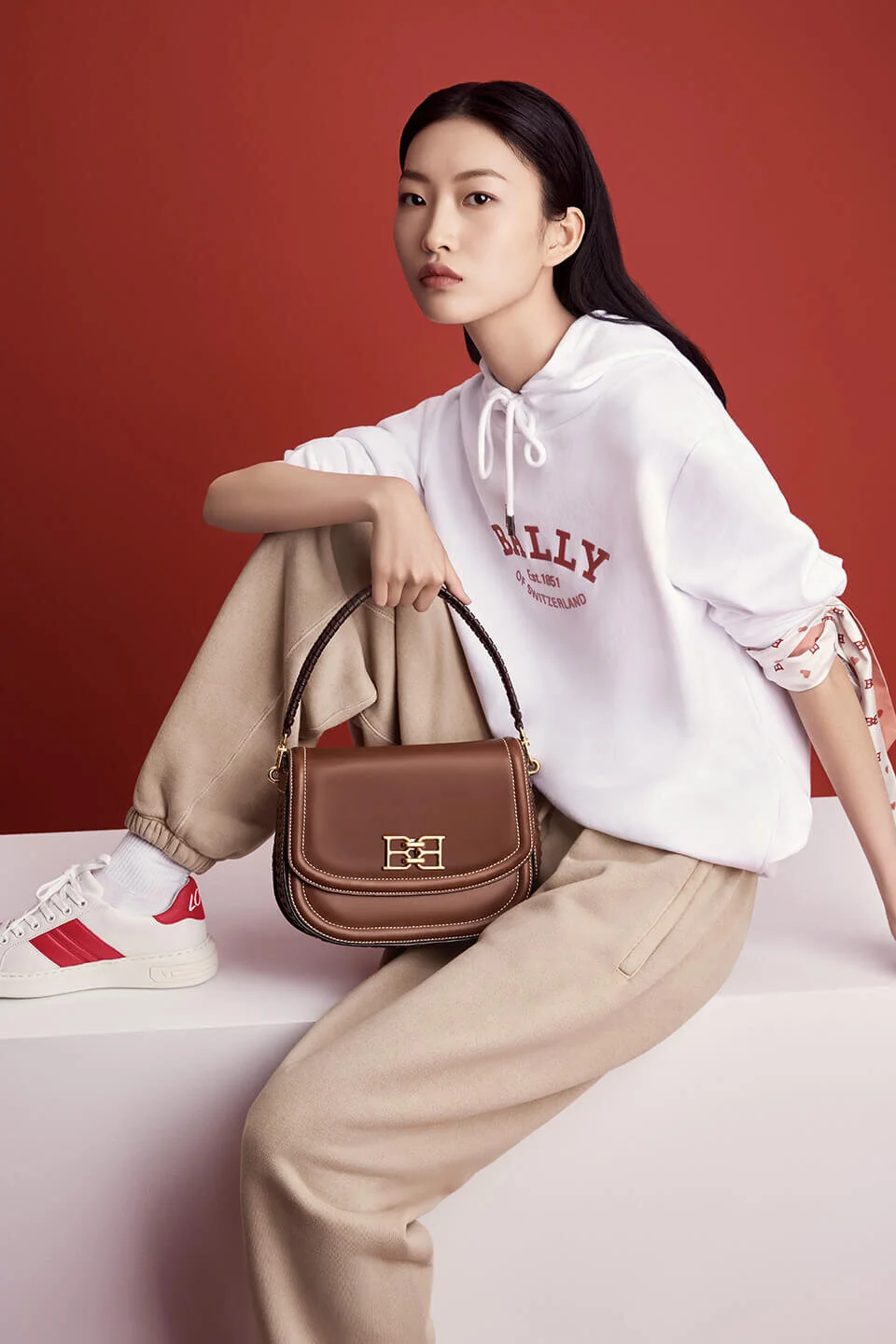 Bally 新任品牌代言人黄景瑜 ，甜蜜演绎七夕限定系列 — Amazedaily