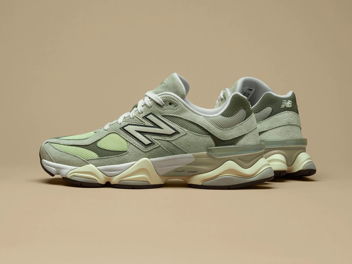 New Balance 倾情挚献「龙年限定」臻礼，发布2024新年大片 — Amazedaily