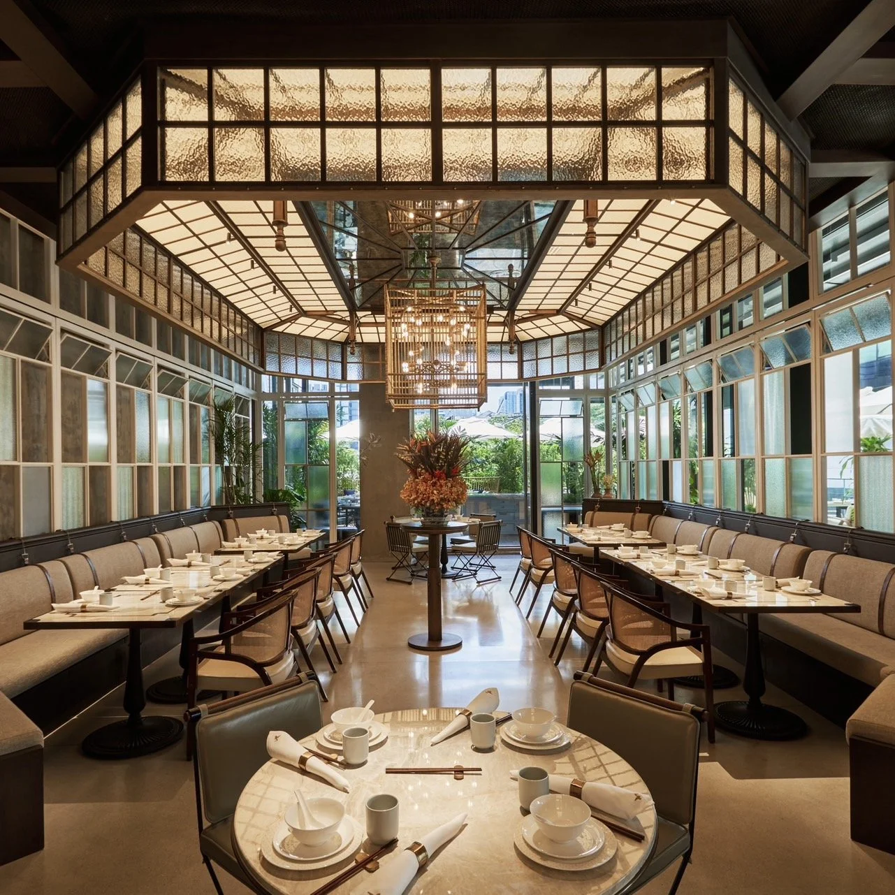 The Standard, Bangkok Mahanakhon酒店推出为期一个月的住宿优惠，欢乐庆祝开业一周年 — Amazedaily