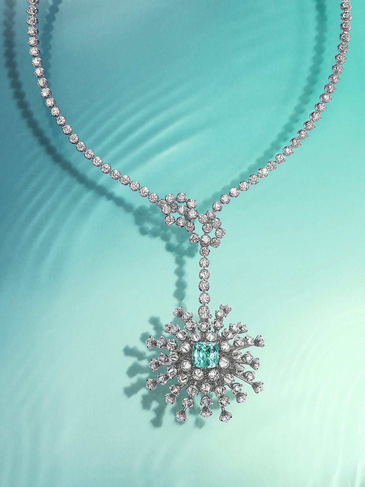 蒂芙尼于上海发布2023 Blue Book高级珠宝系列Out of the Blue 幻海秘境秋季新作 — Amazedaily