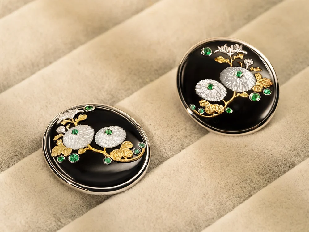 Gemfields携手MidnightOperaHouse，呈献「花时画境」系列祖母绿高珠作品 — Amazedaily