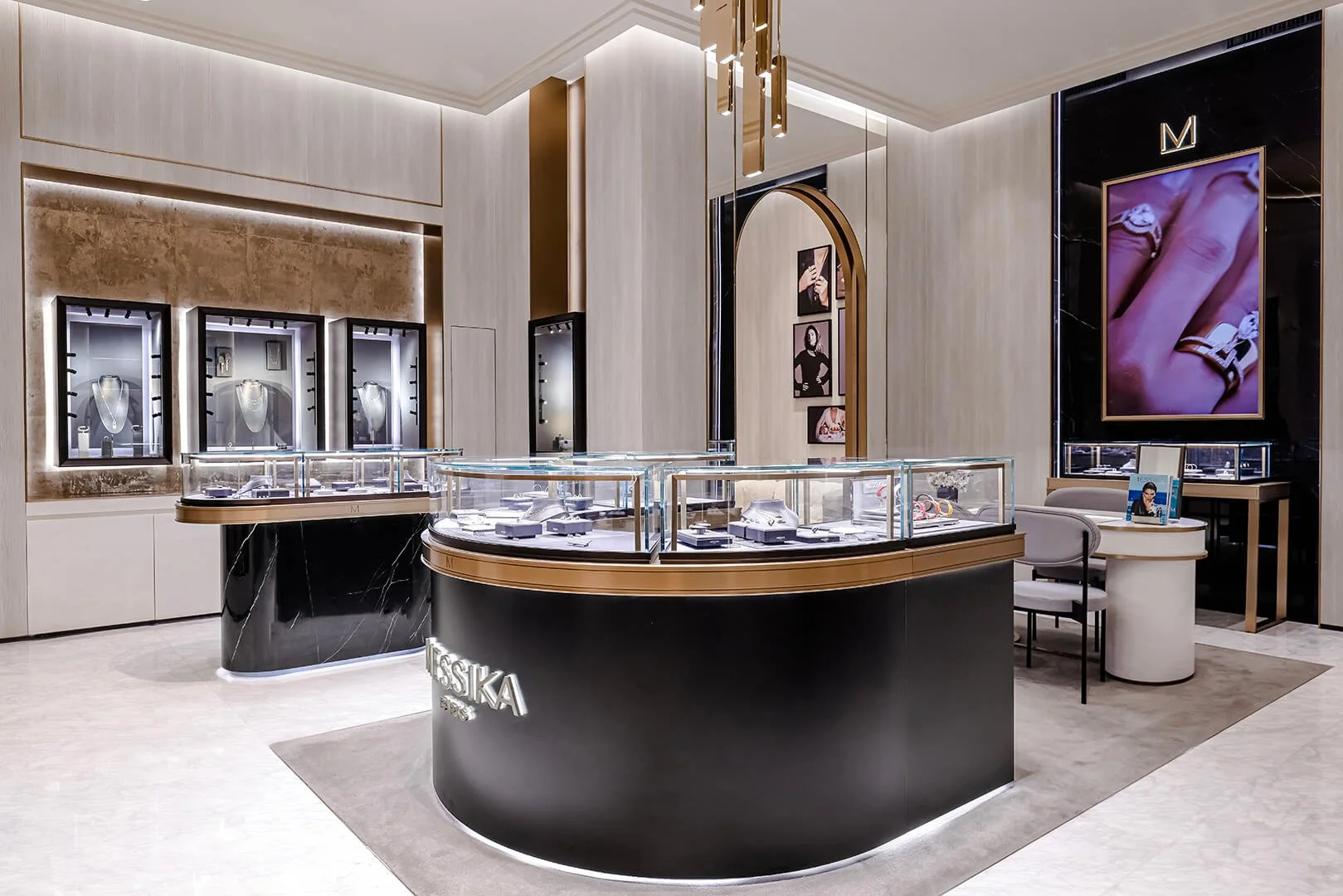 MESSIKA梅西卡携品牌挚友朱珠，璀璨揭幕南京德基广场精品店 — Amazedaily