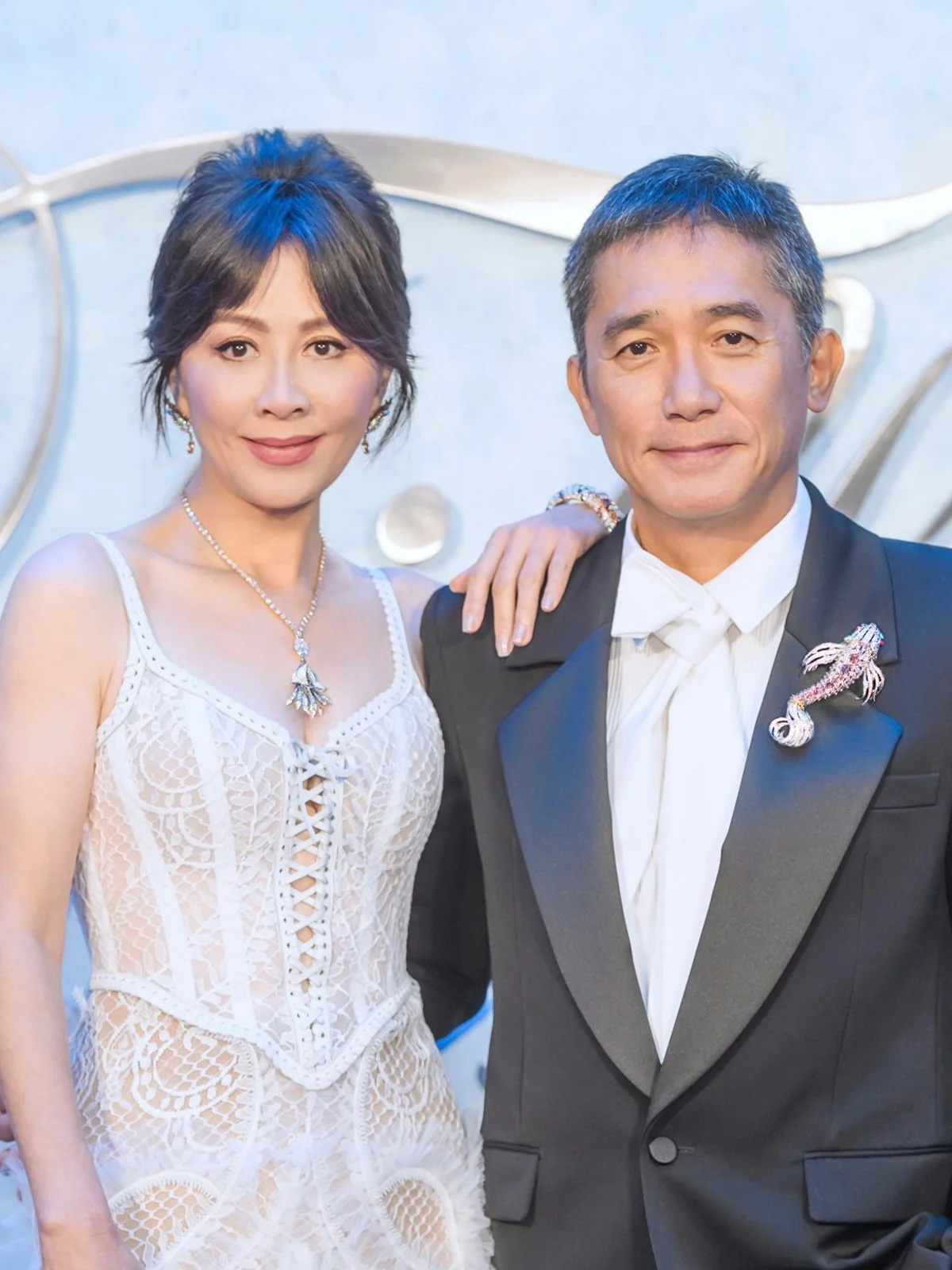 蒂芙尼于上海发布2023 Blue Book高级珠宝系列Out of the Blue 幻海秘境秋季新作，群星亮相共享璀璨时刻 ...