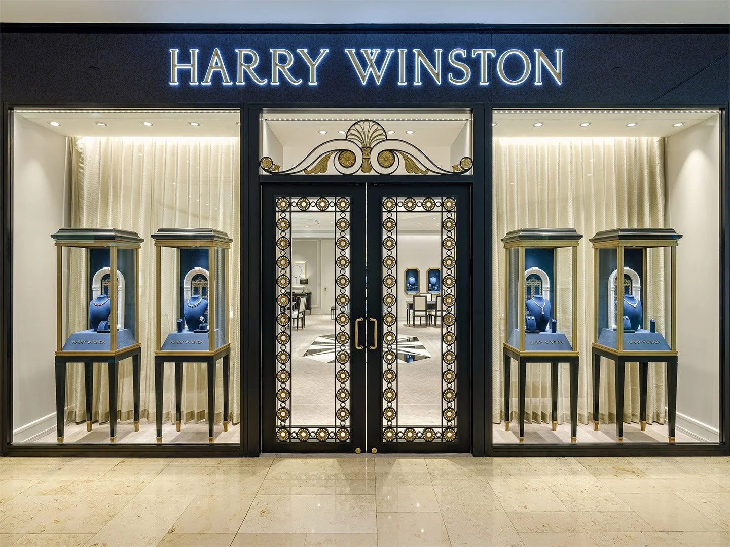HARRY WINSTON海瑞温斯顿南京首家品牌专门店华丽启幕 — Amazedaily
