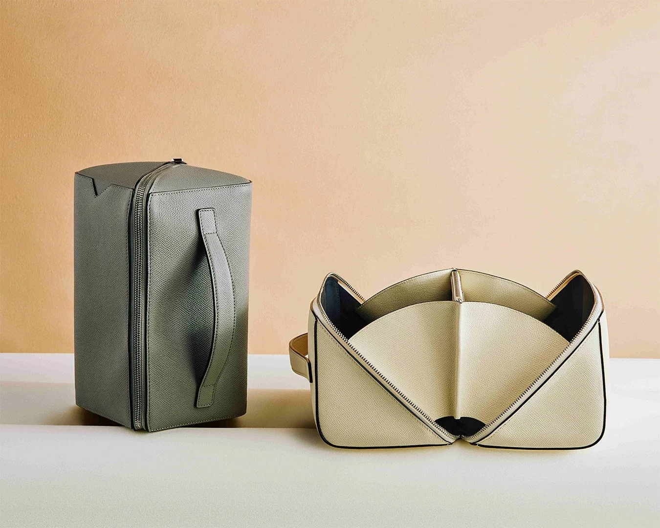 非凡型格丨Valextra 发布2024秋冬系列 — Amazedaily