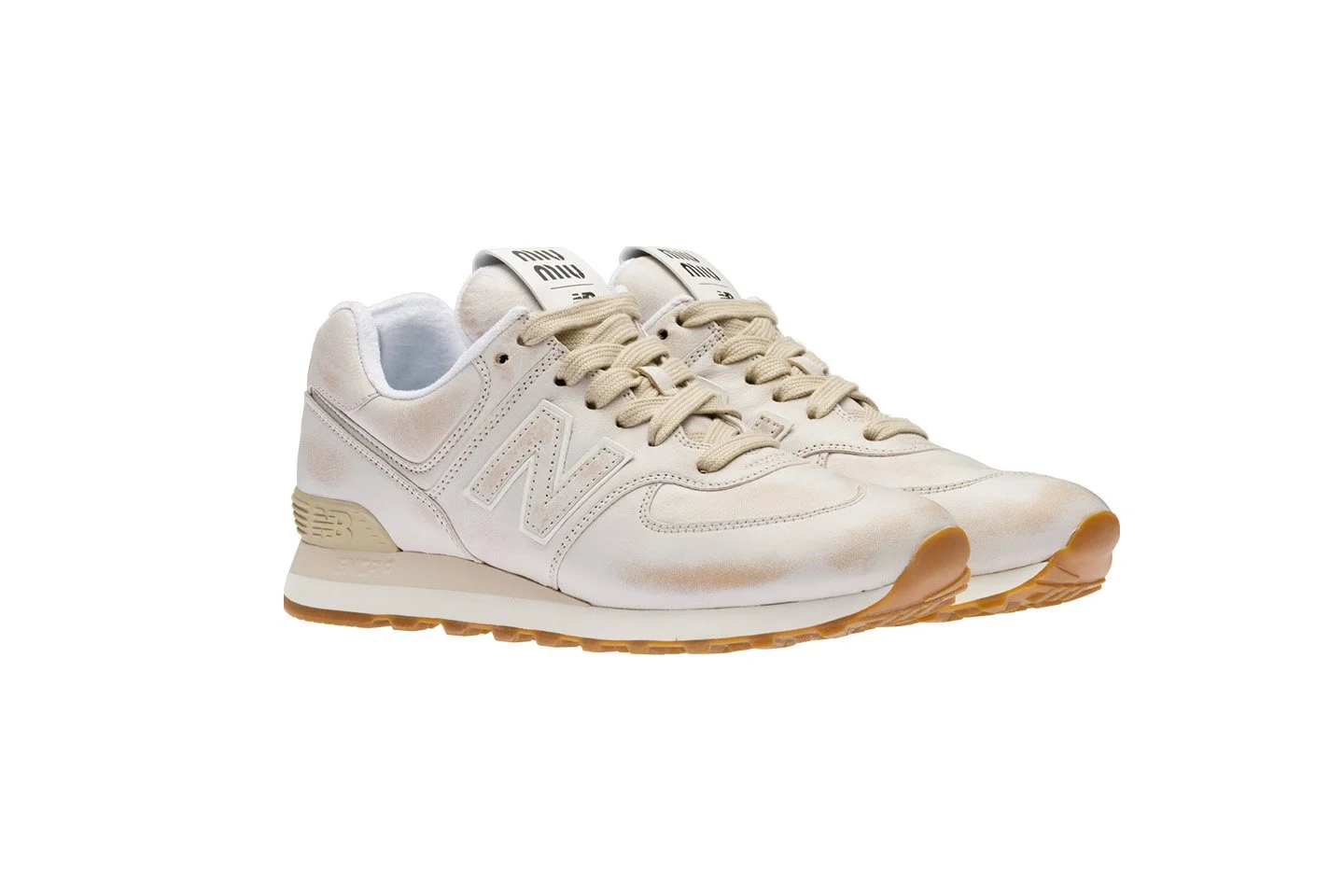 Miu Miu与New Balance携手发布联名运动鞋 — Amazedaily