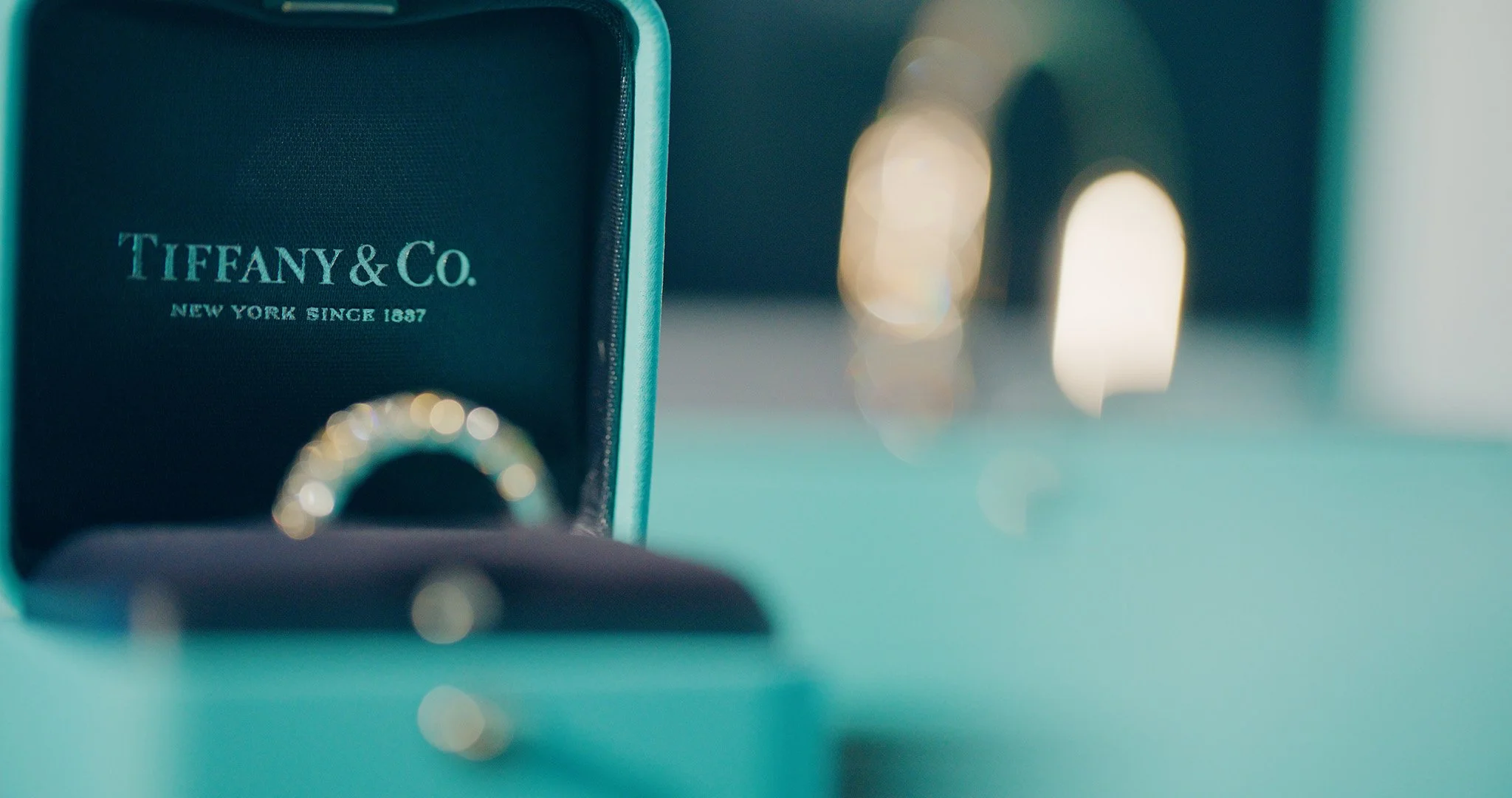Tiffany & Co.蒂芙尼发布“爱，始于1837”全新广告大片 — Amazedaily