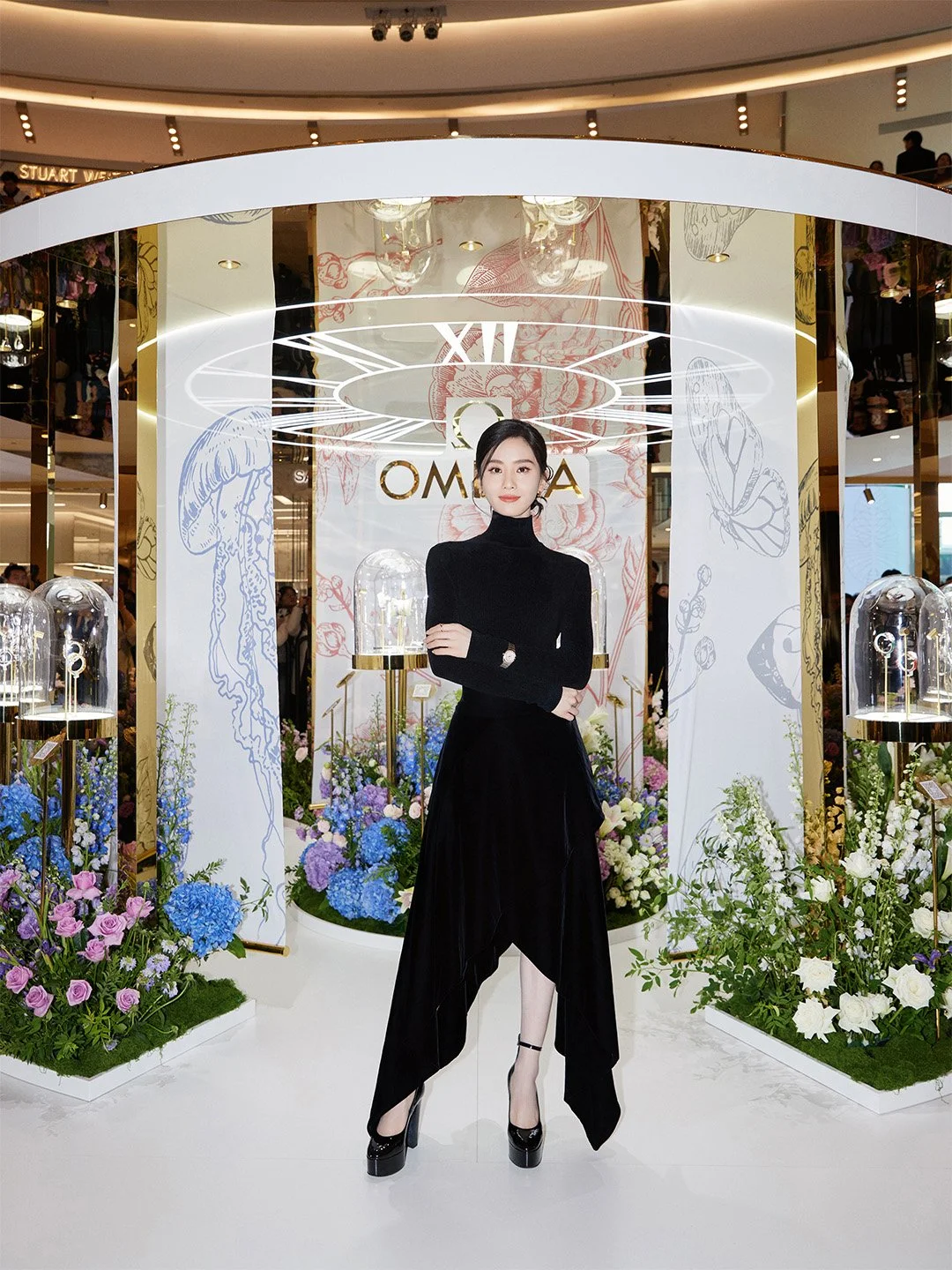 共赴时光的奇境，欧米茄“她的时光”女士腕表展亮相上海 — Amazedaily