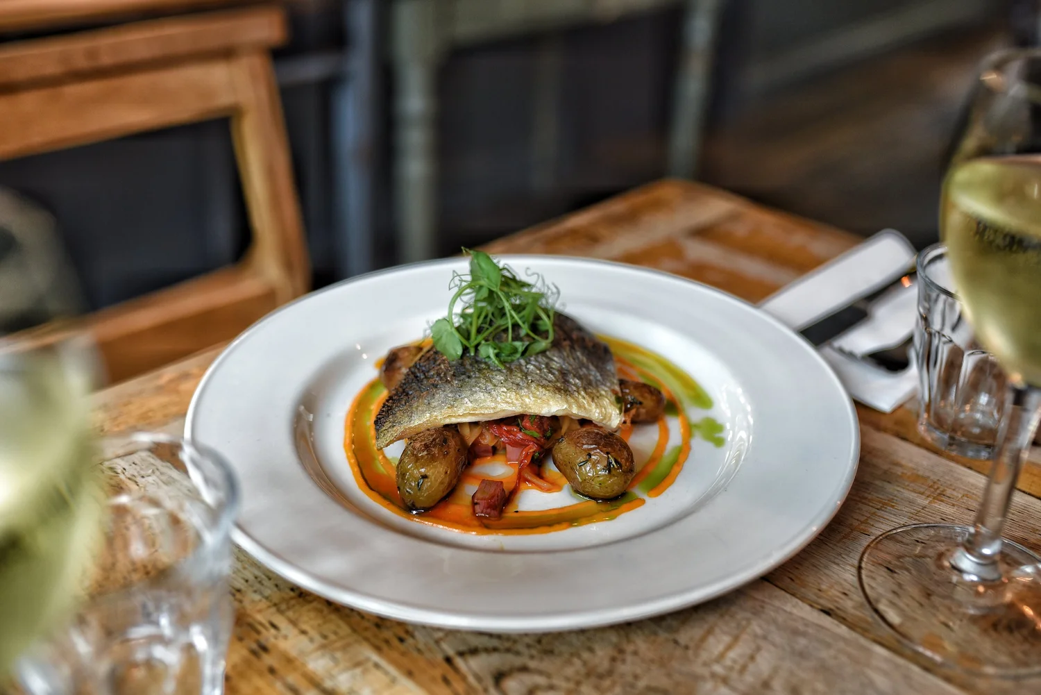 The Hillgate: Best Pub in Notting Hill for Food & Drinks