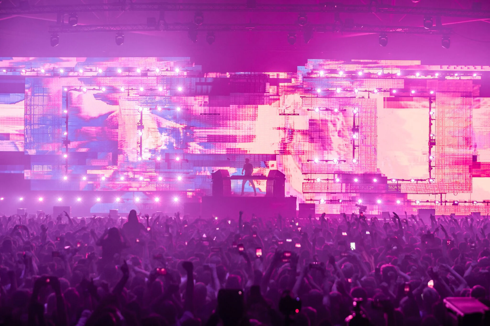 OMBRA DESIGN — ANIMA - Martin Garrix Tour Visuals