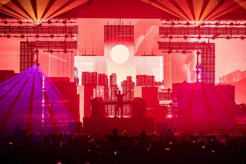 OMBRA DESIGN — ANIMA - Martin Garrix Tour Visuals
