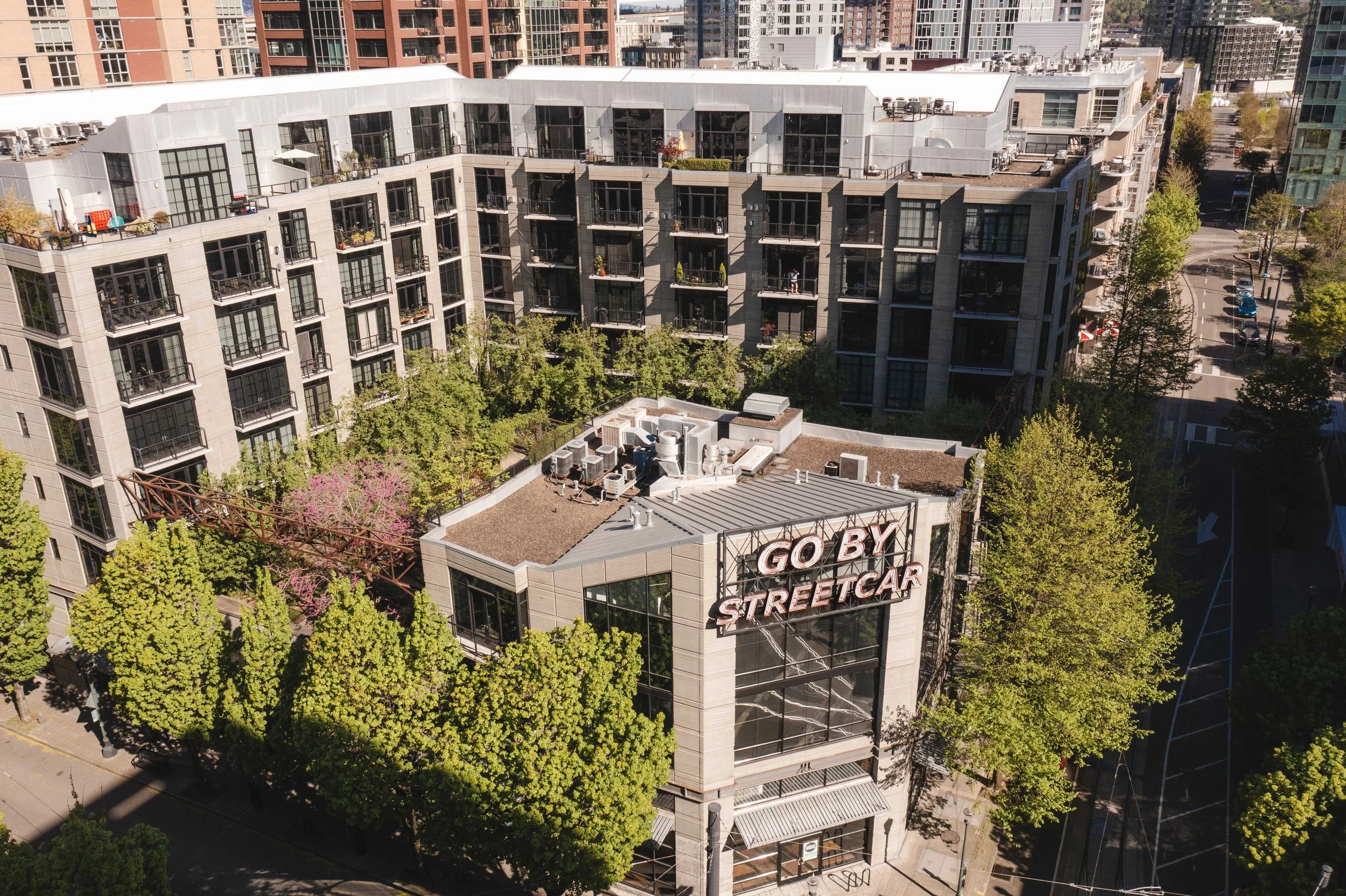 Streetcar Lofts No. 401 — Kenneth Avery x Real Estate Streetcar Lofts No. 401 — Kenneth Avery x Real Estate