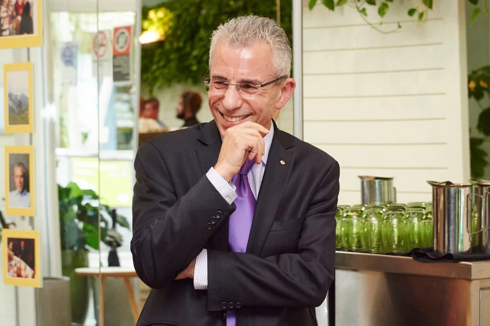 Garry Browne - Brand New Brand You