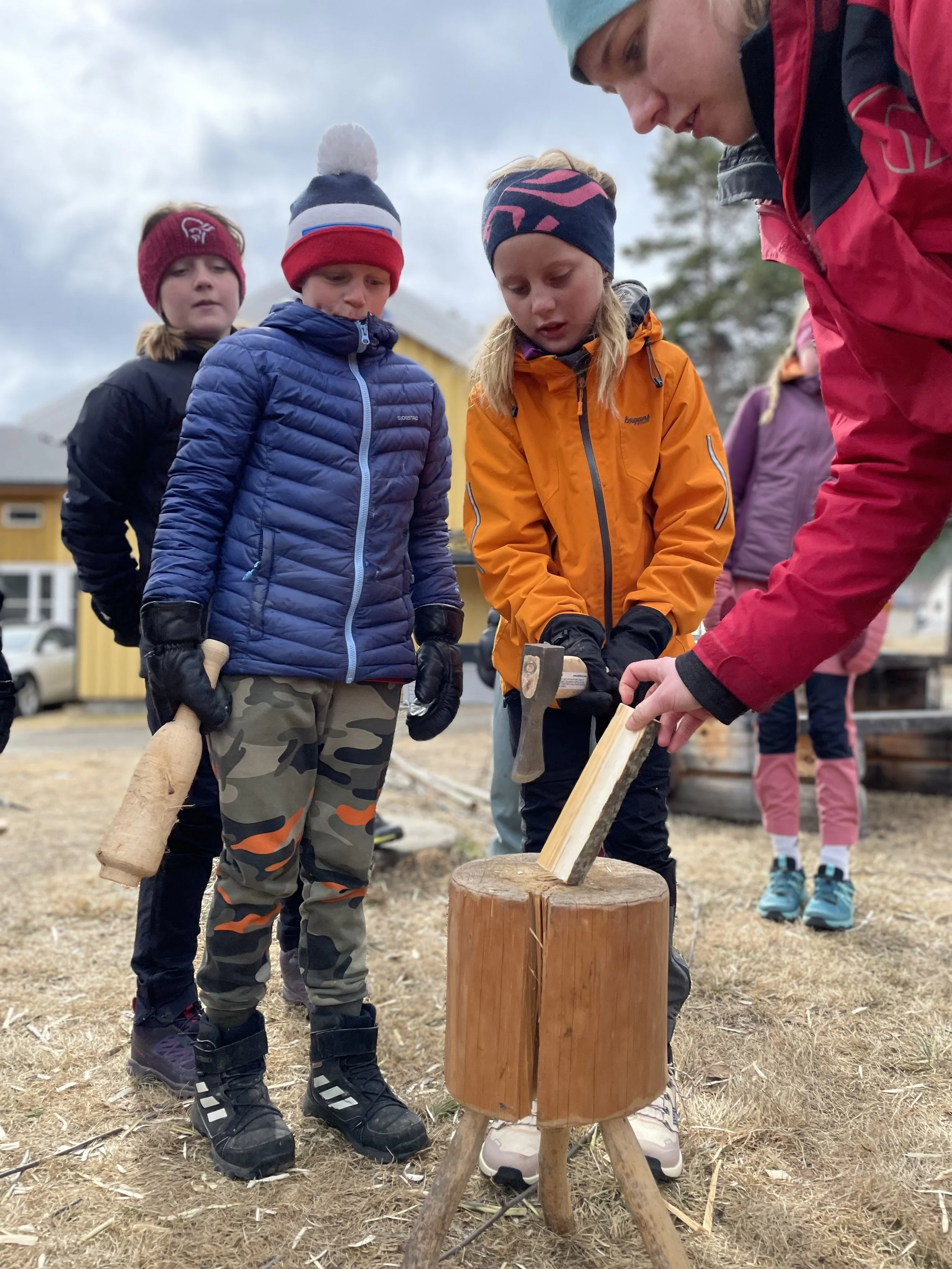 Sløydskolen — Hjerleid Handverksskole