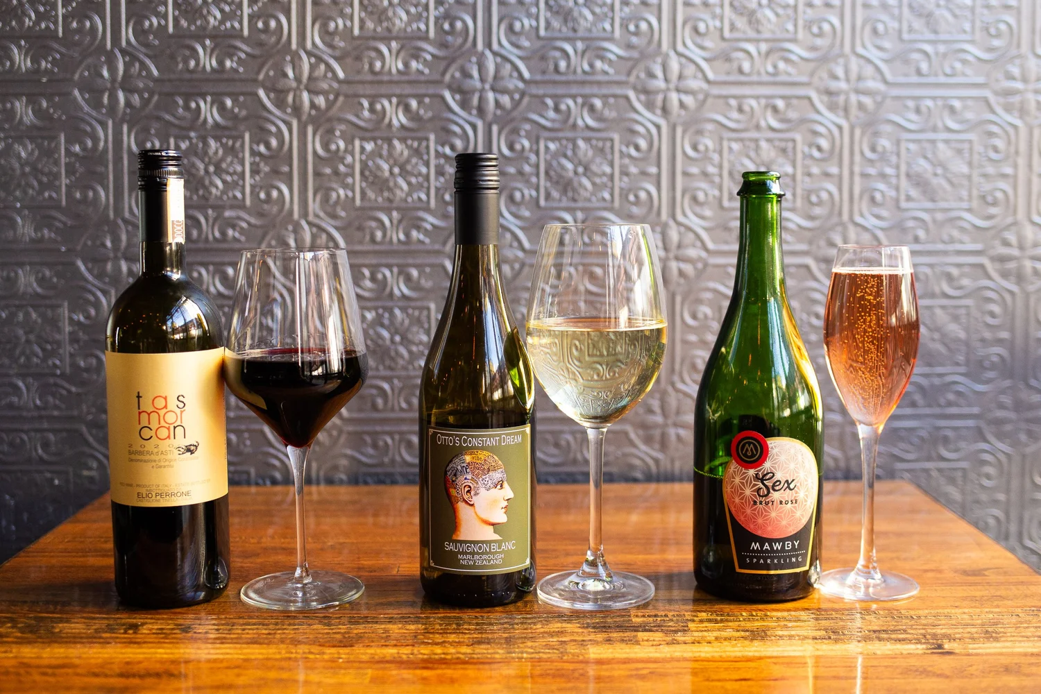 Happy Hour in Gold Coast Chicago | Eduardo's Enoteca Deals