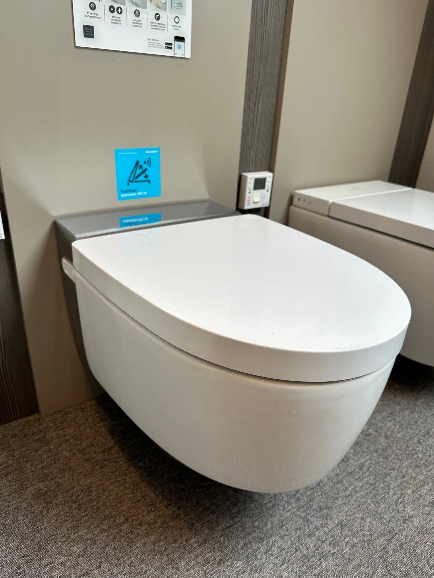 View our ex-display products available to buy at discounted prices ...