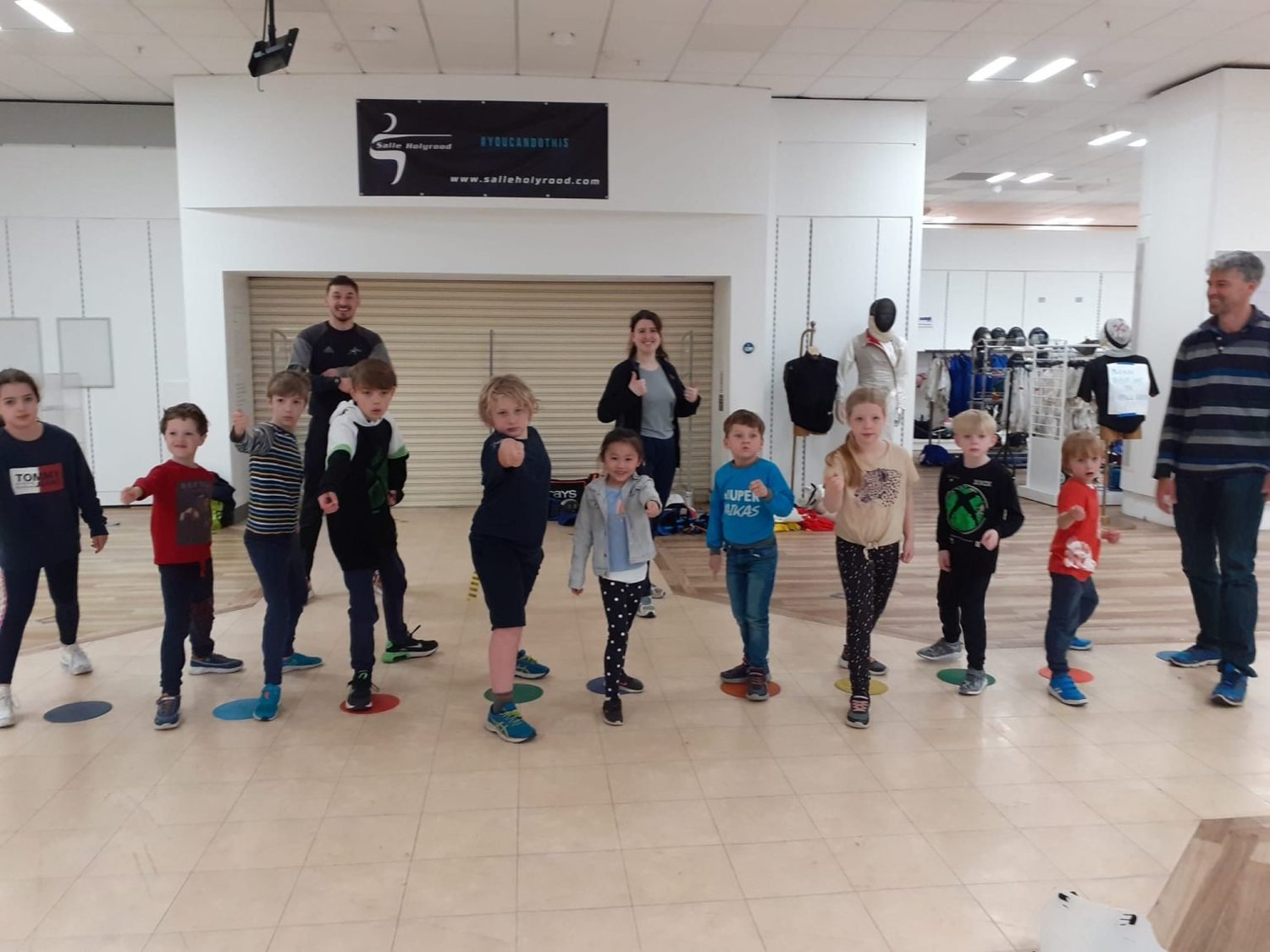 Free Fencing Classes - Salle Holyrood — Scottish Fencing