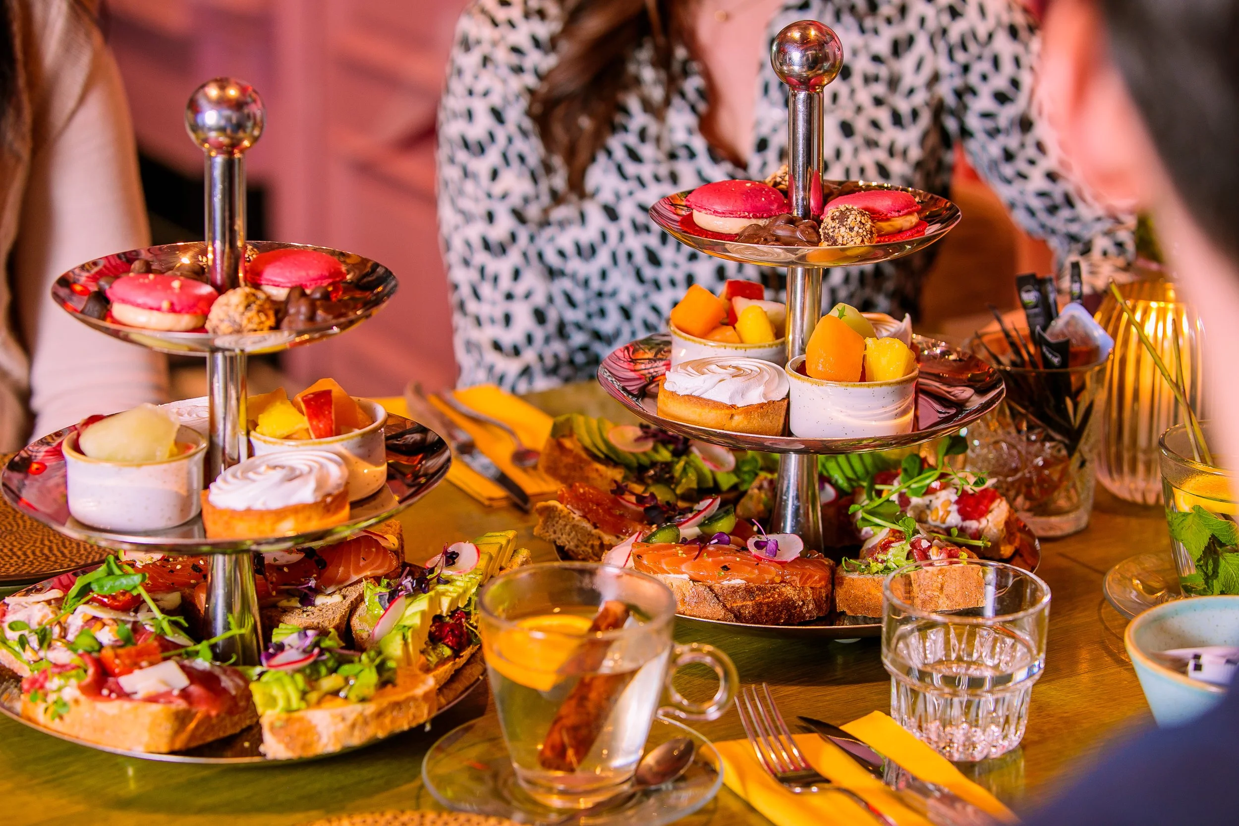 High Tea of Tipsy Tea in centrum Eindhoven — Thomas Eindhoven