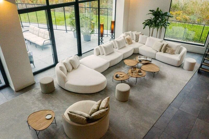 Medusa zetel passe partout. organische zetel met afgeronde vormen. Deze ...