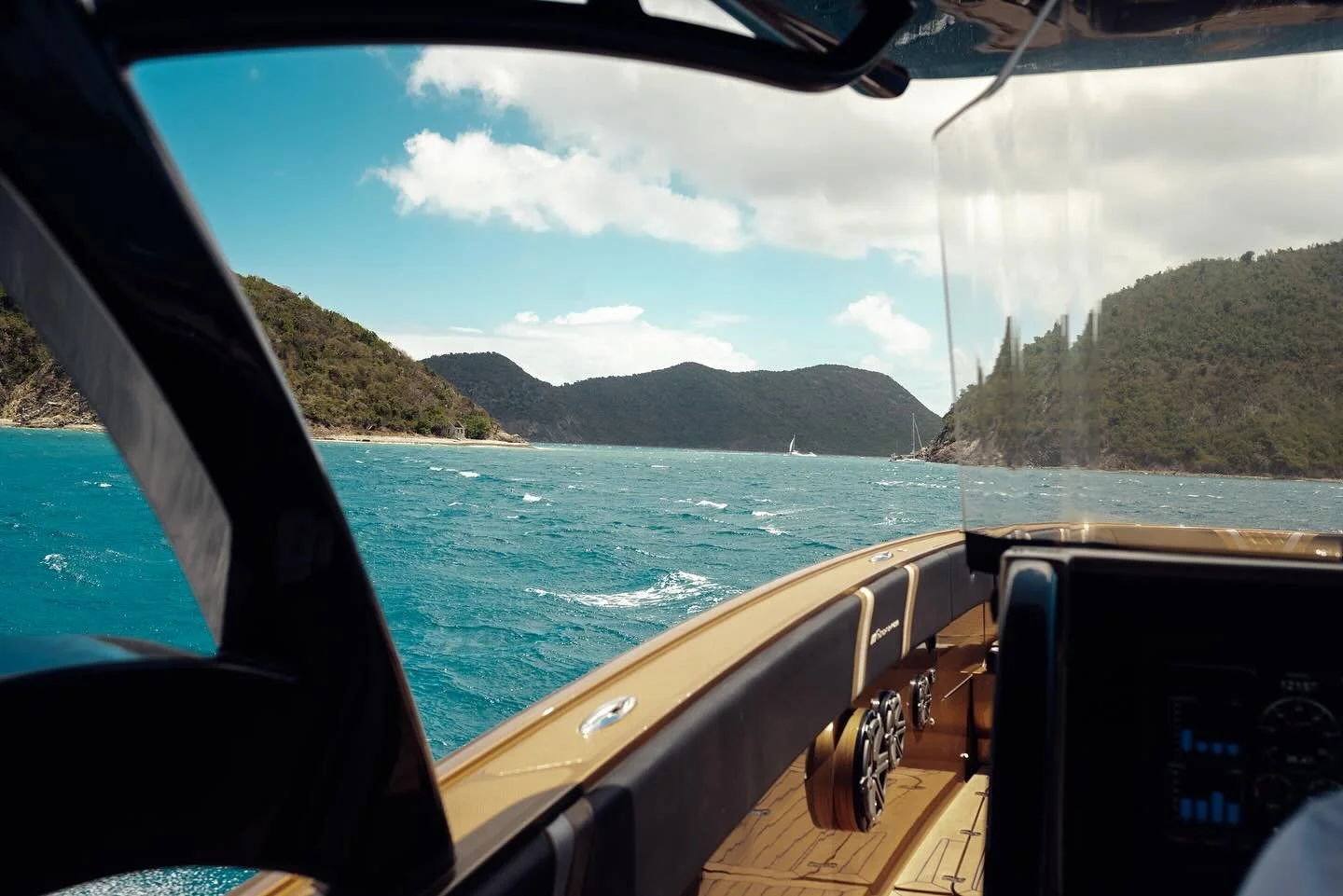 Midnight Sun Day Charter Boat Rentals - St Thomas St John Boat Charters