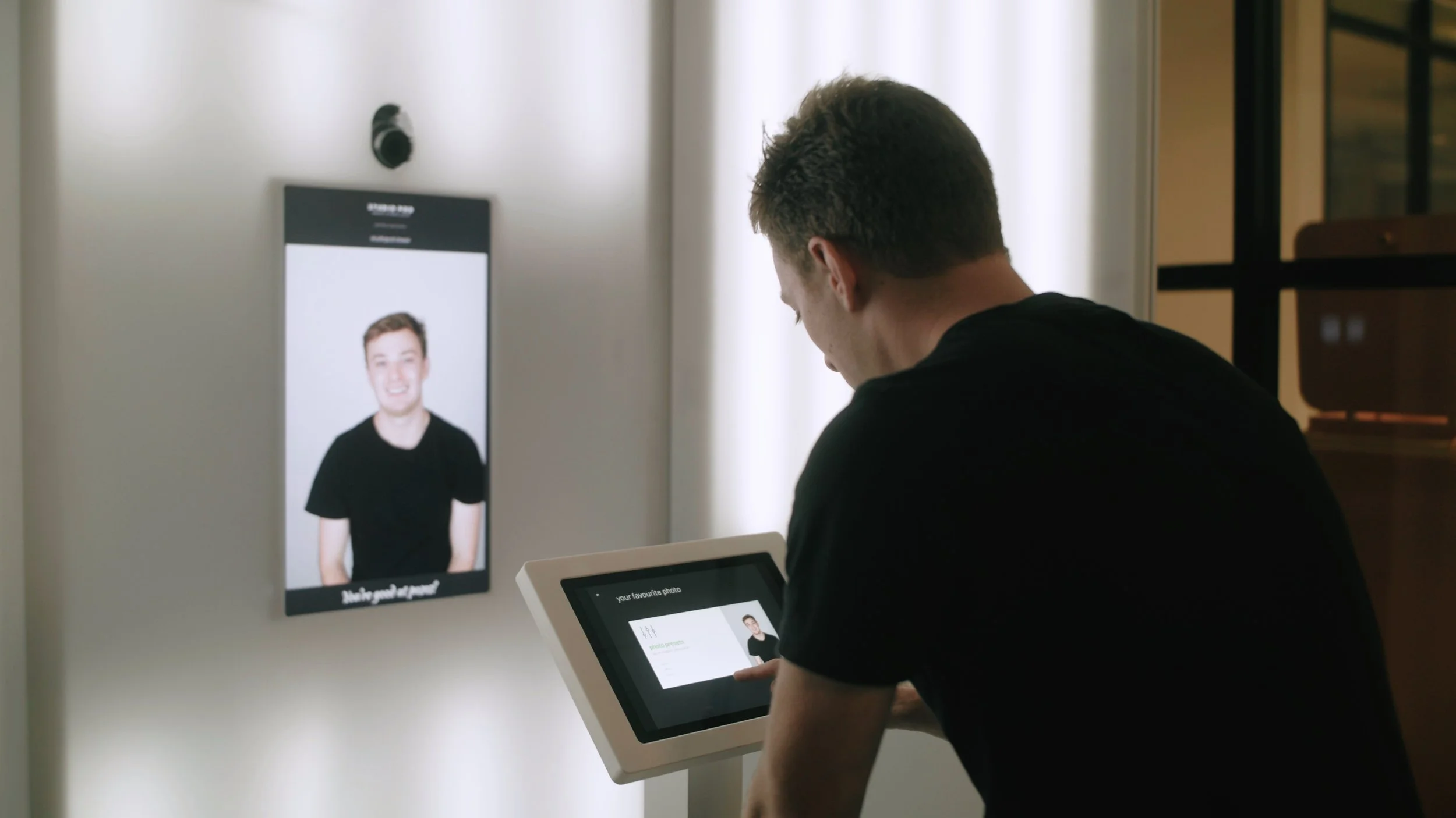 Professional Headshots & Portraits Houston, TX | Thestudiopod.com