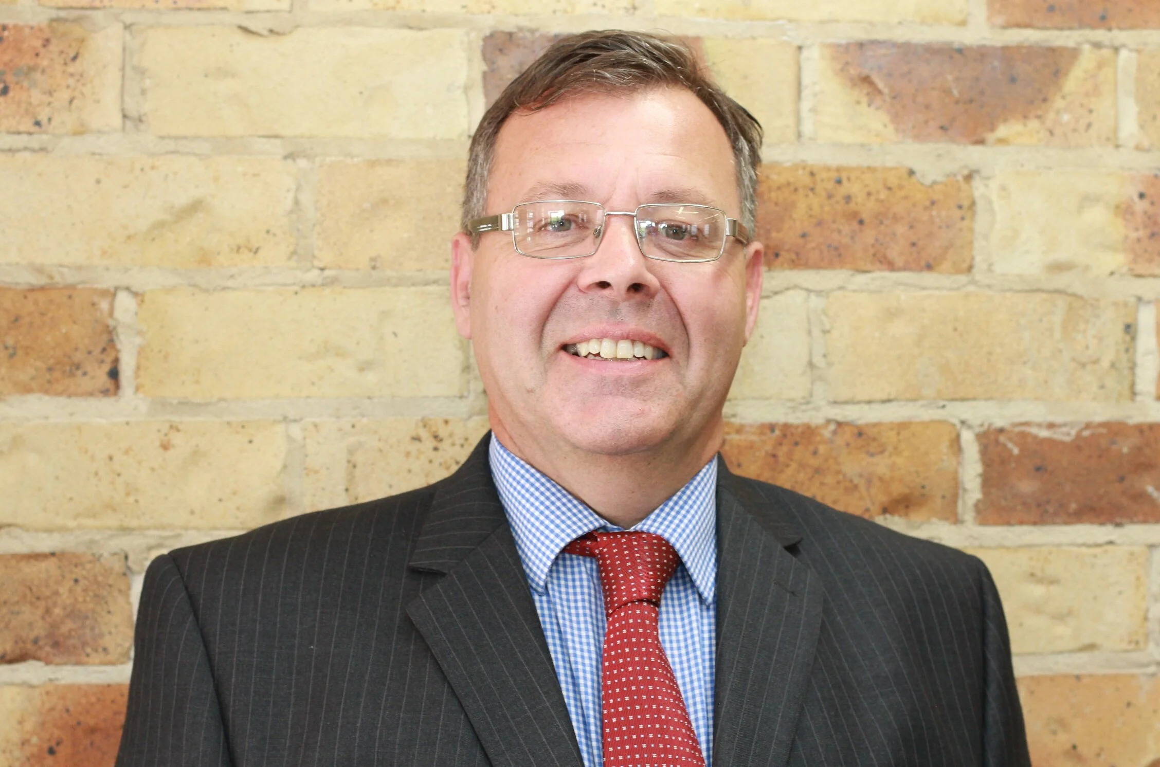 Stewart Burr's Instagram, Twitter & Facebook on IDCrawl