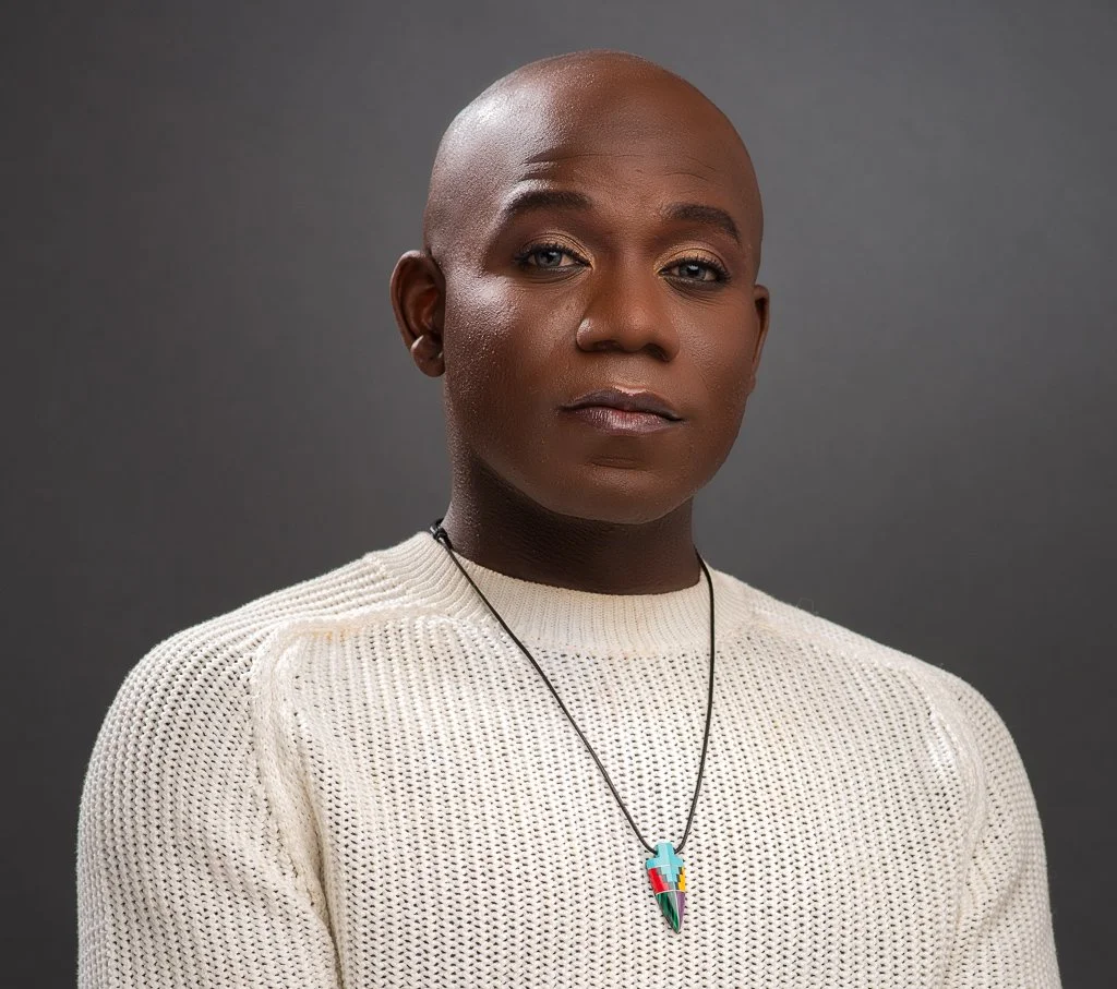 Ravyn Wngz — Nova Dance