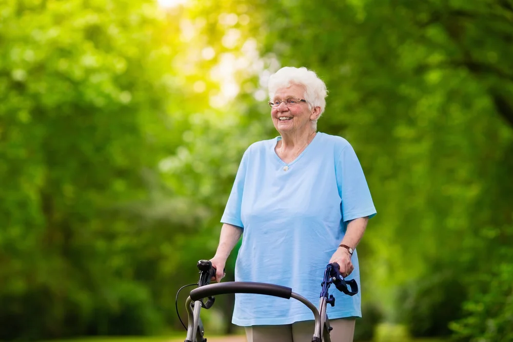 Maneuvering, Mastered: 6 of the Best Walkers for Seniors — Snug Safety