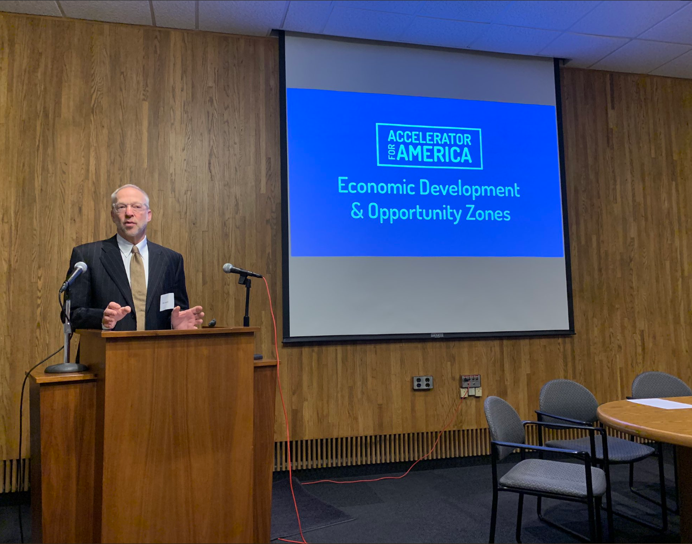 Waterloo-Cedar Falls Courier: Waterloo Shows Off 'Opportunity Zones ...