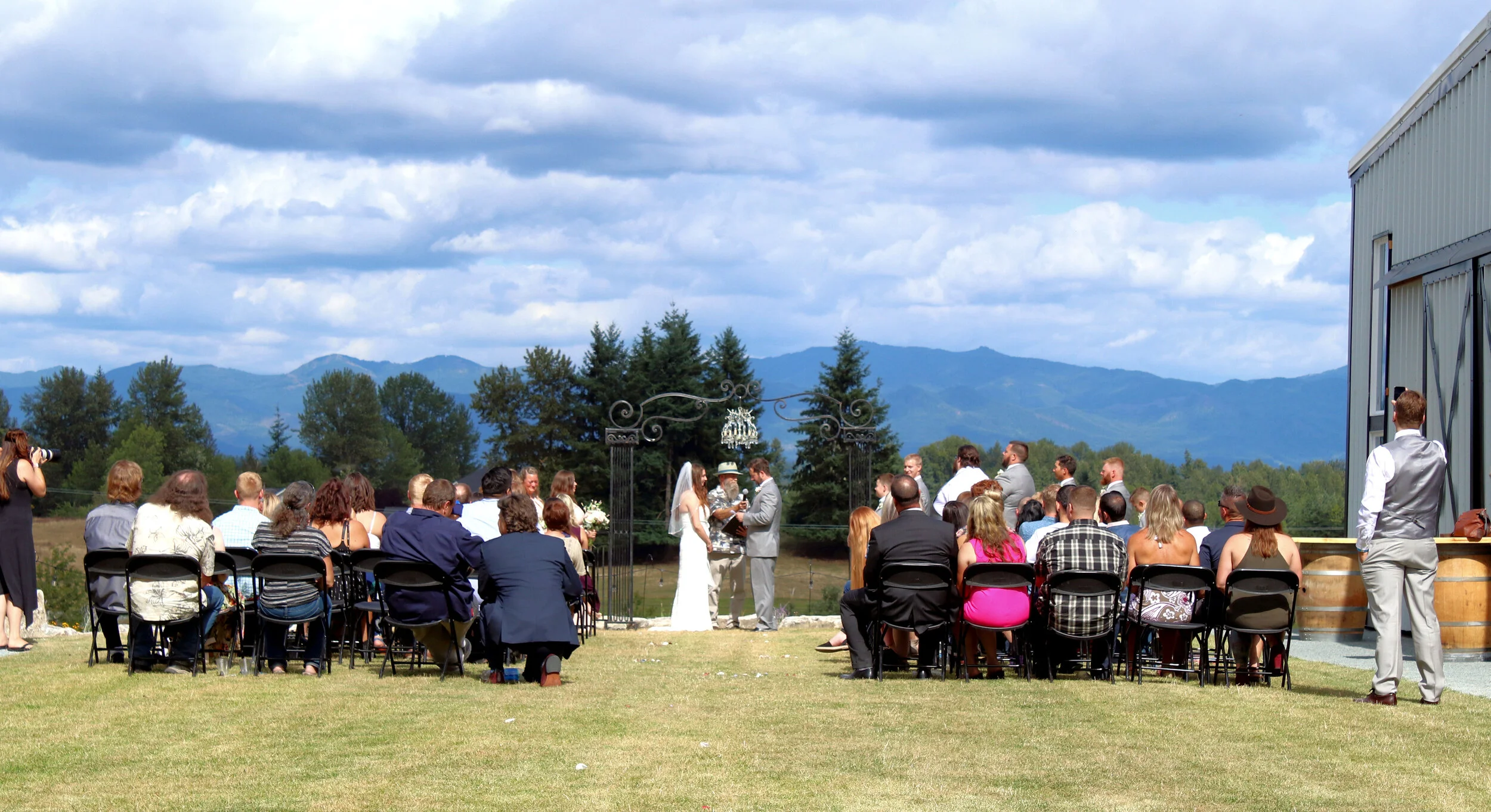 Gallery Photos of The Hidden Farm WA - Pierce County Wedding Venue ...