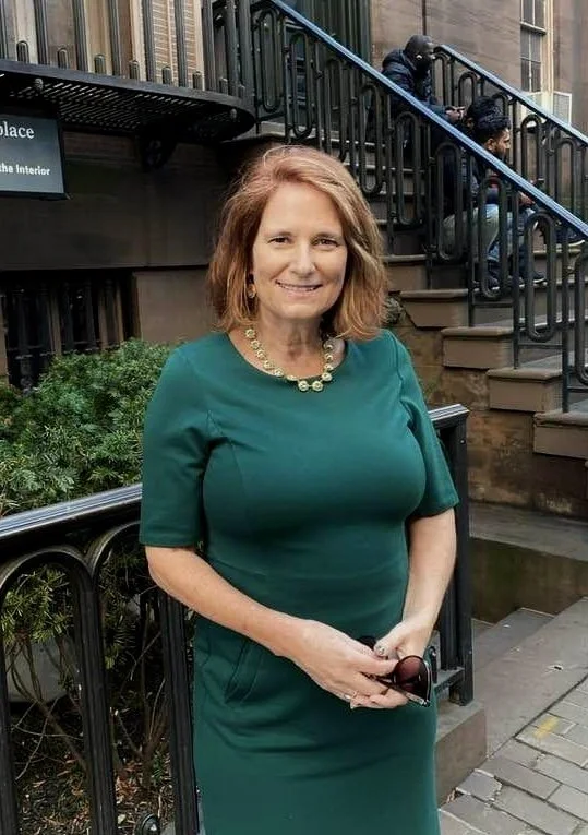 Contact — Jamie Stiehm