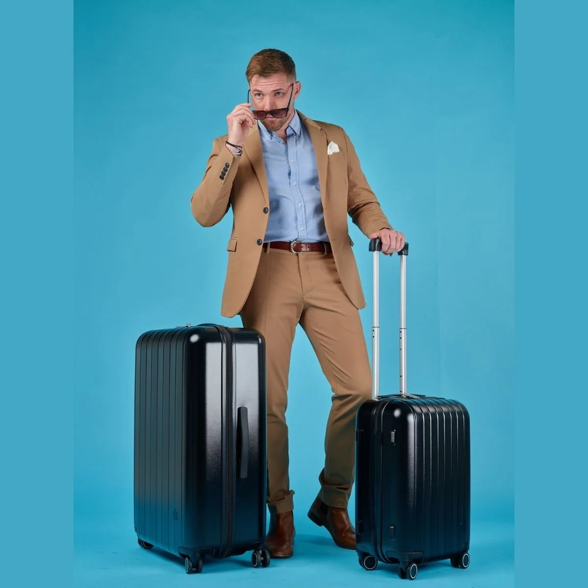 Ultima Black Large Suitcase is a minimalist suitcase that will set you ...