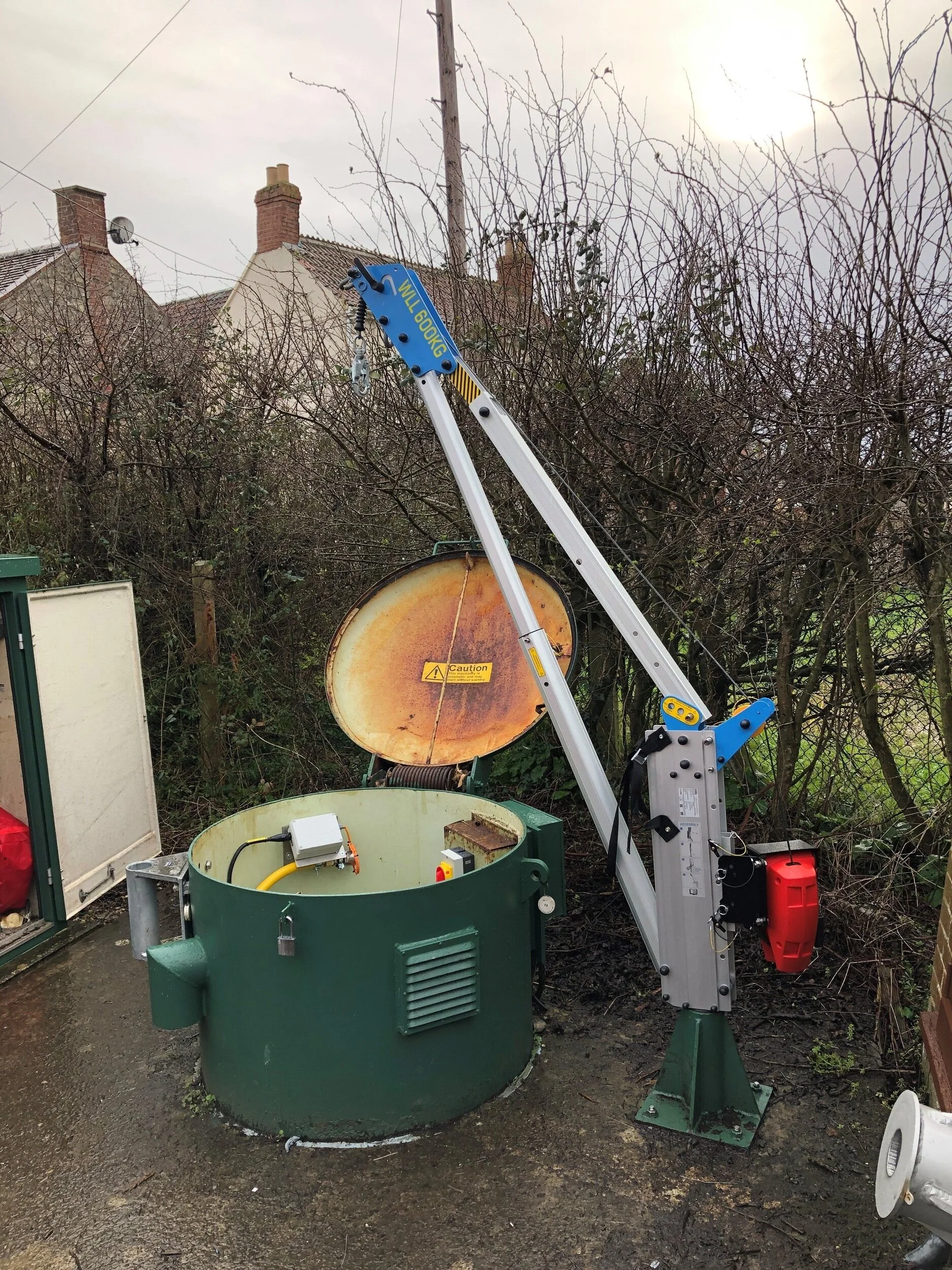 REID Lifting - PORTA DAVIT QUANTUM - aluminium davit for lifting goods ...