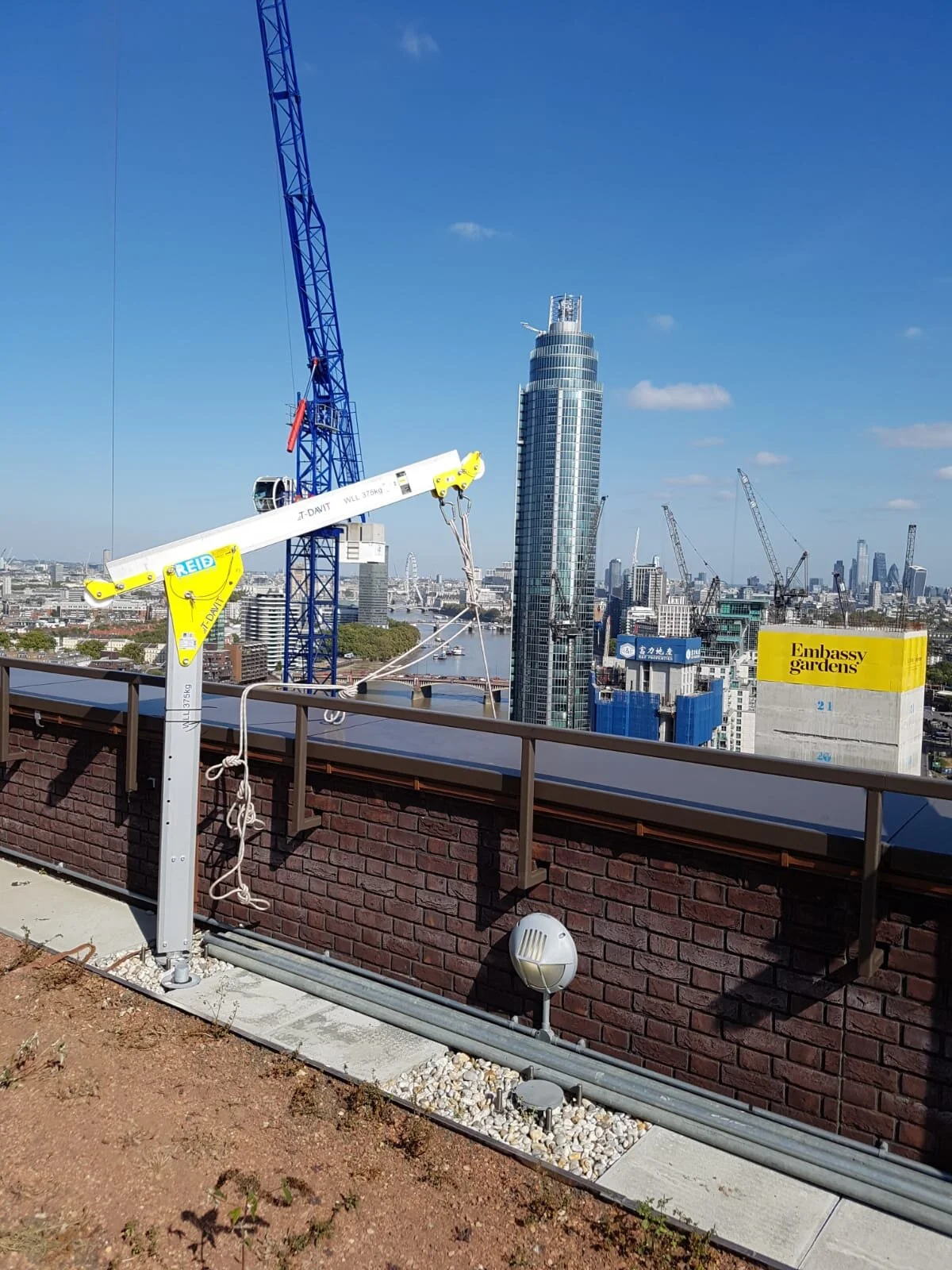 T Davit - lightweight, portable aluminium Jib Crane/davit — REID Lifting