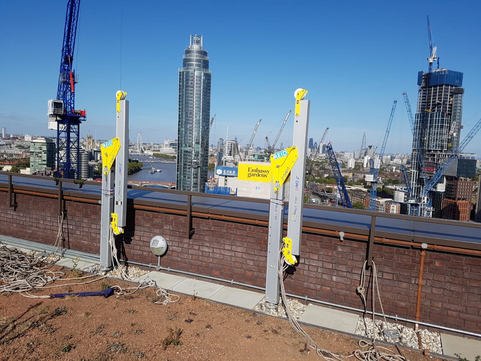 T Davit Winched — REID Lifting