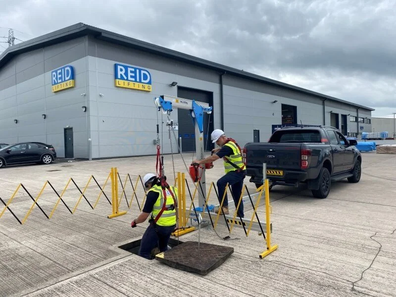 Choosing Davit arm systems for confined spaces — REID Lifting