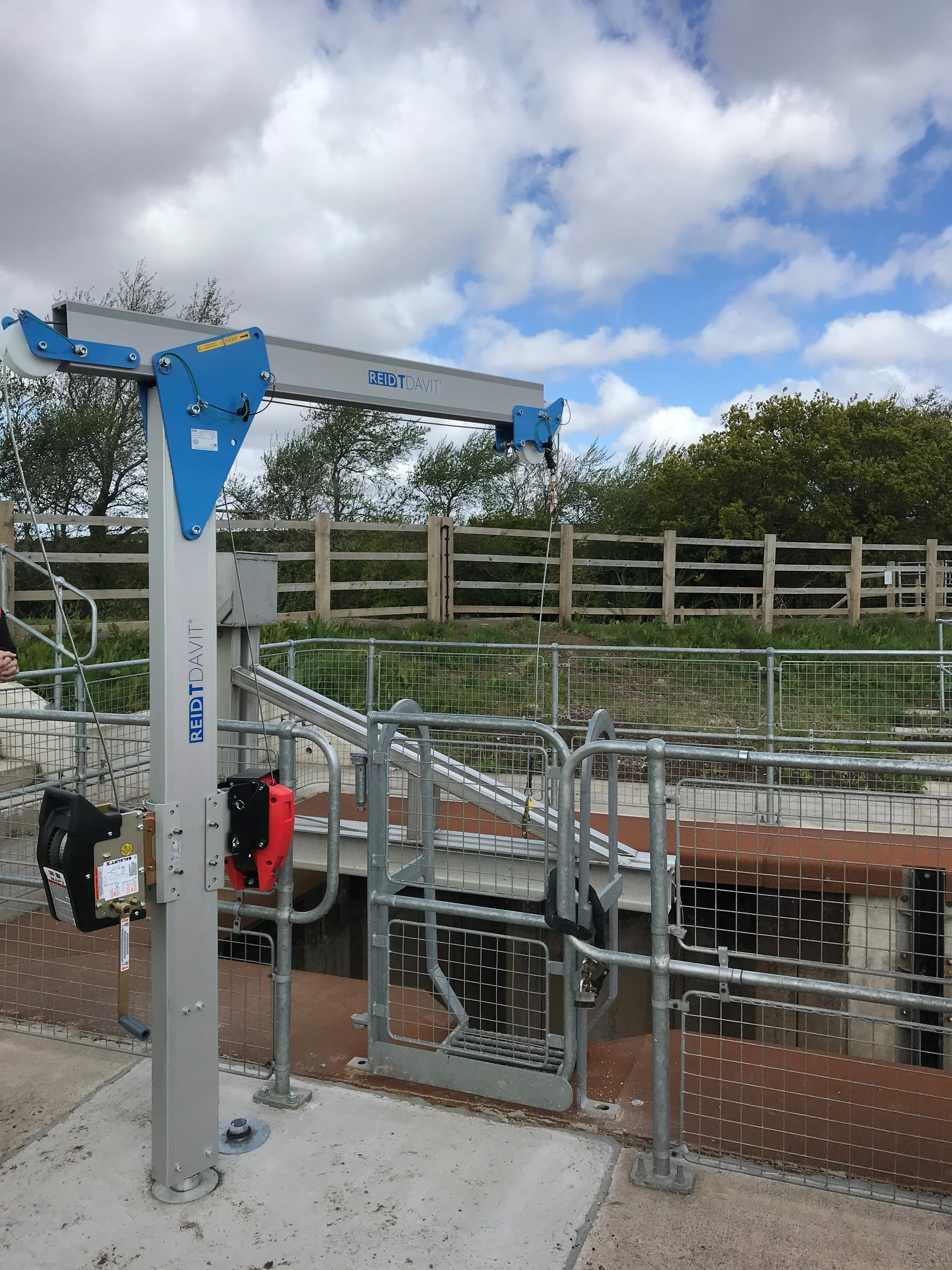 Portable T Davit TDDW for Working at Height | REID Lifting — REID Lifting