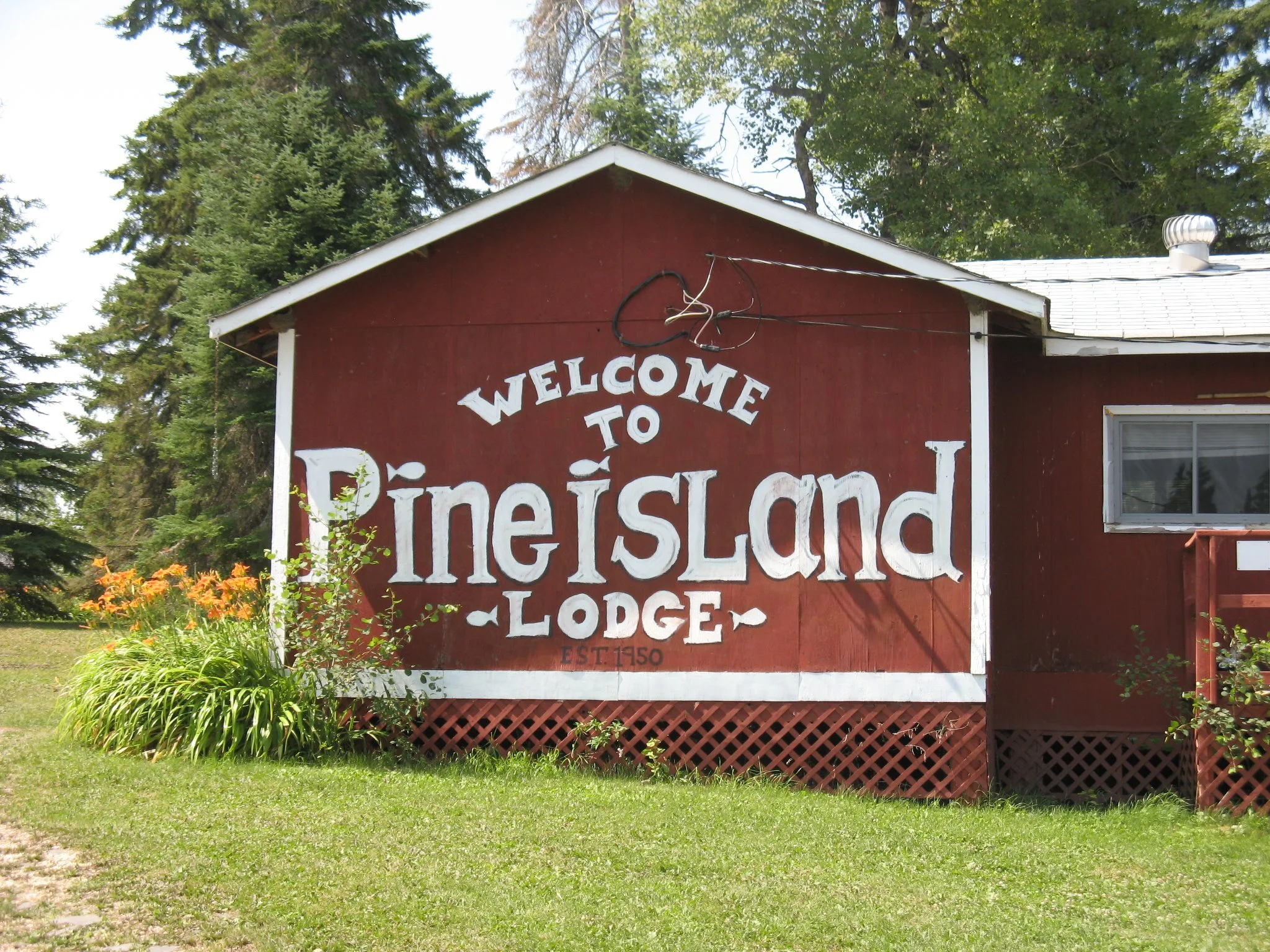 Pine Island Lodge